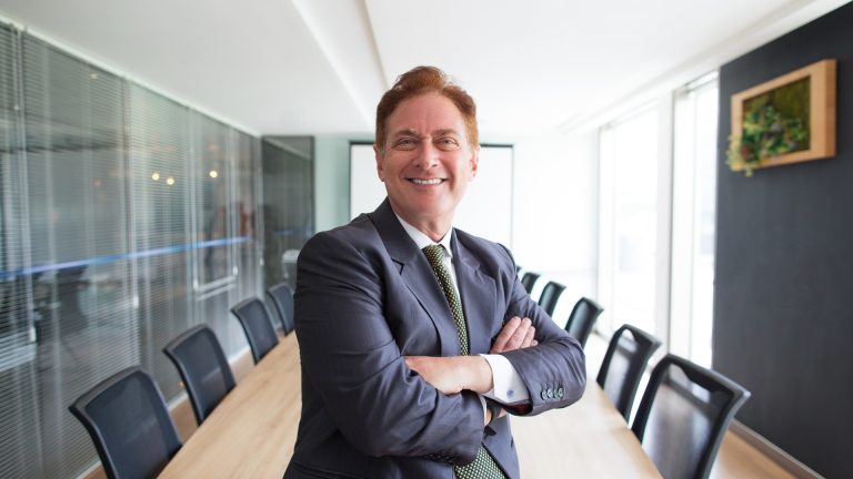 O que é CEO Chief Executive Officer - diretor executivo